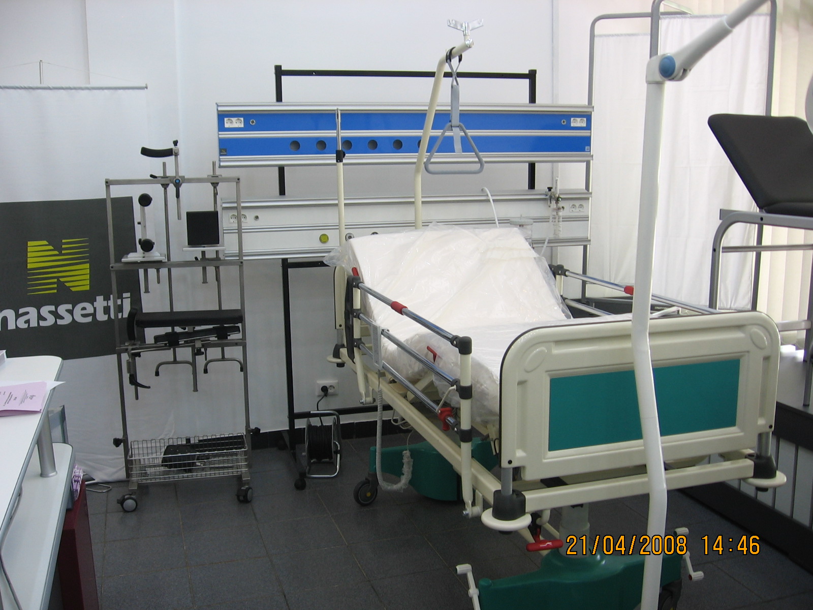 Intensive care : Medical Equipment, Furniture, Technic, Products ...